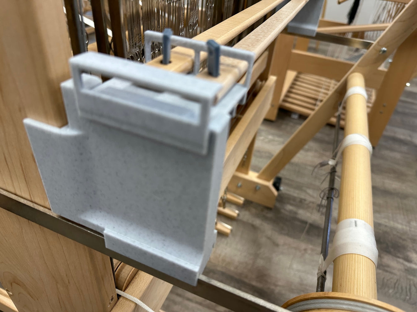 Helping Hands for 22" Harrisville Looms – LoftyFiber